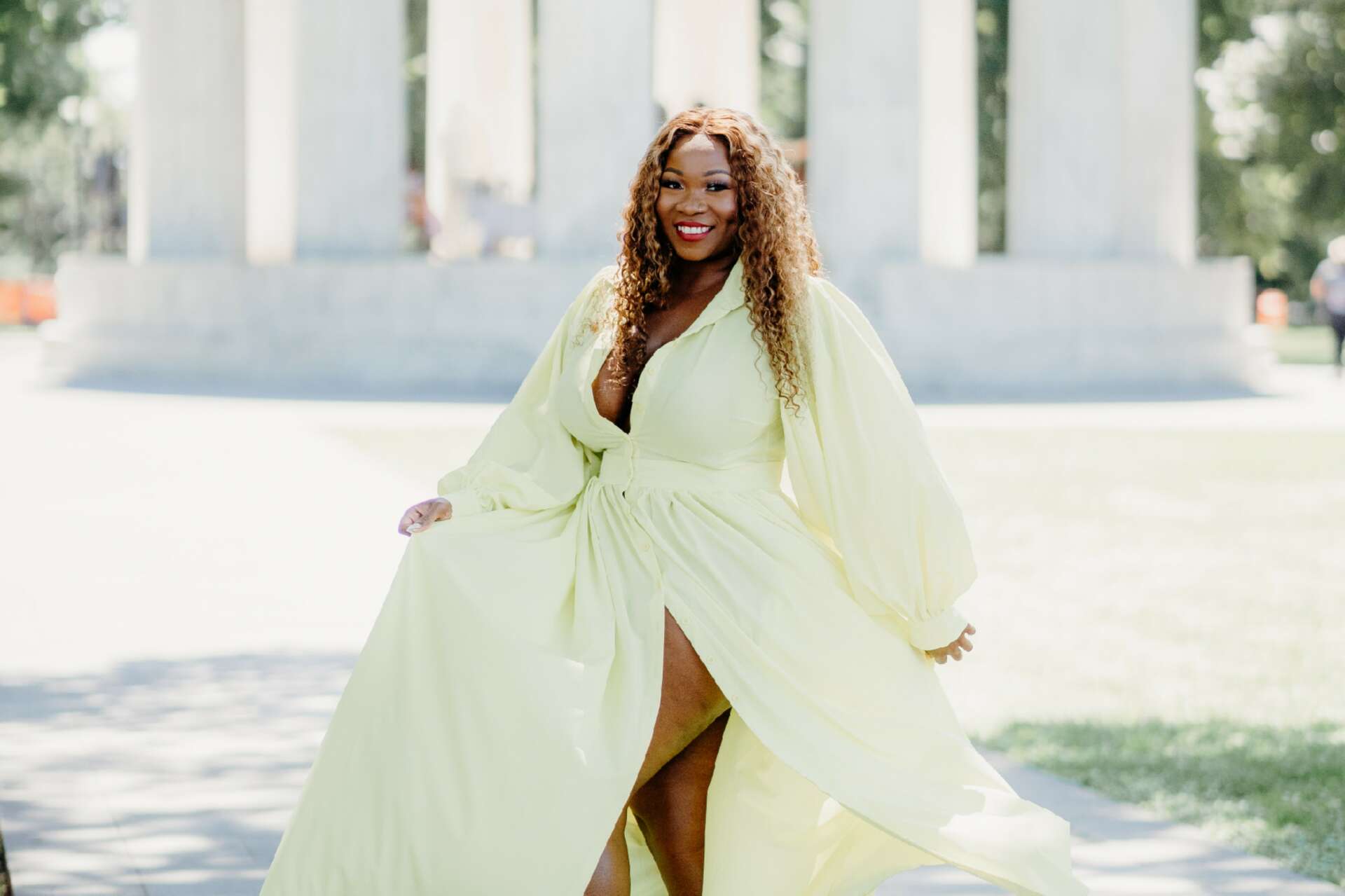 Meet Evie Bernard – CanvasRebel Magazine