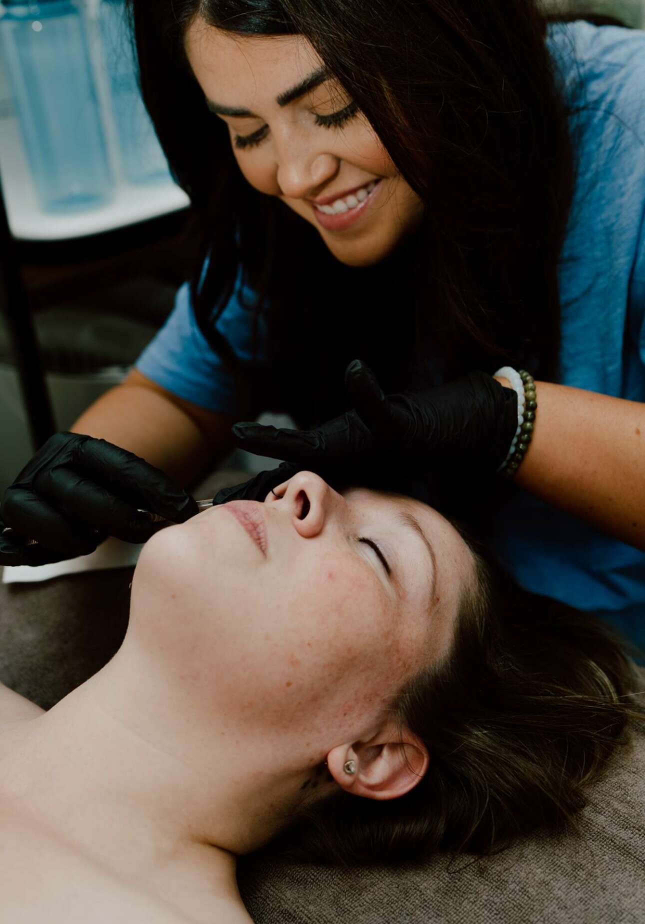 Meet Hailee Smith - CanvasRebel Magazine