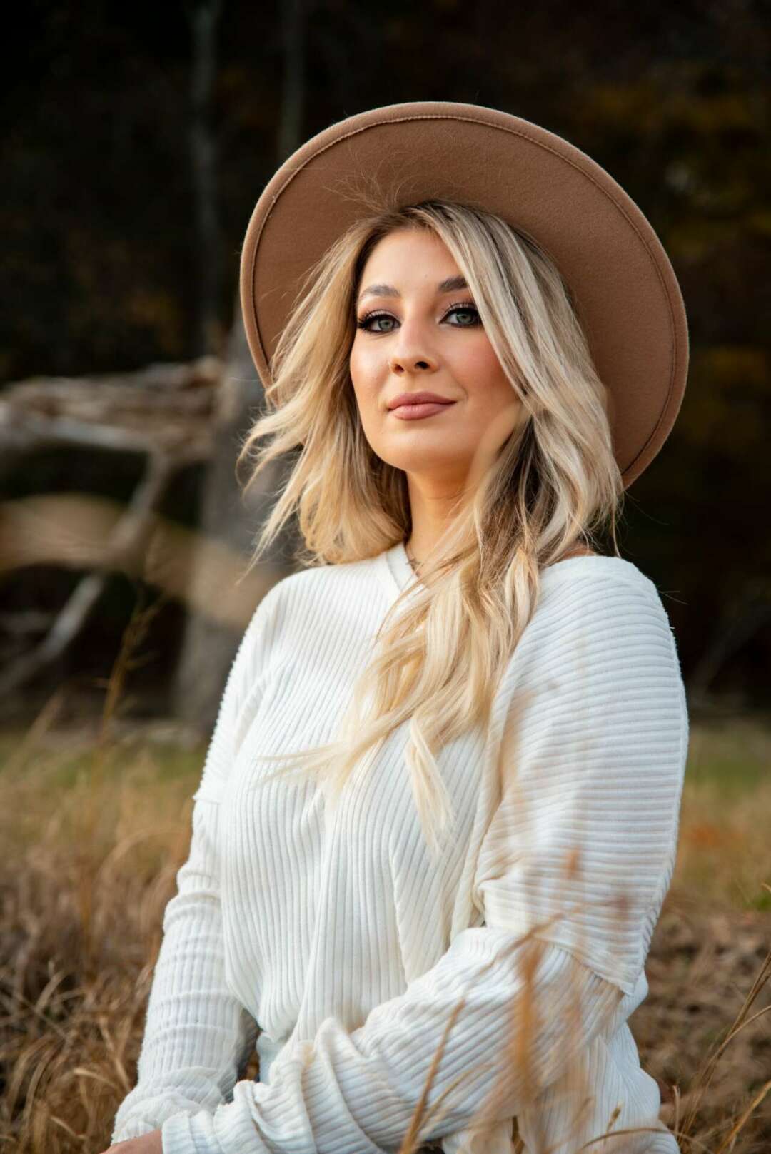 Meet Jessie Clark – CanvasRebel Magazine