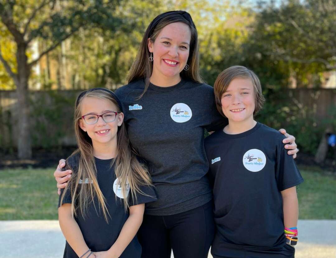 Meet Julie Grimes - CanvasRebel Magazine