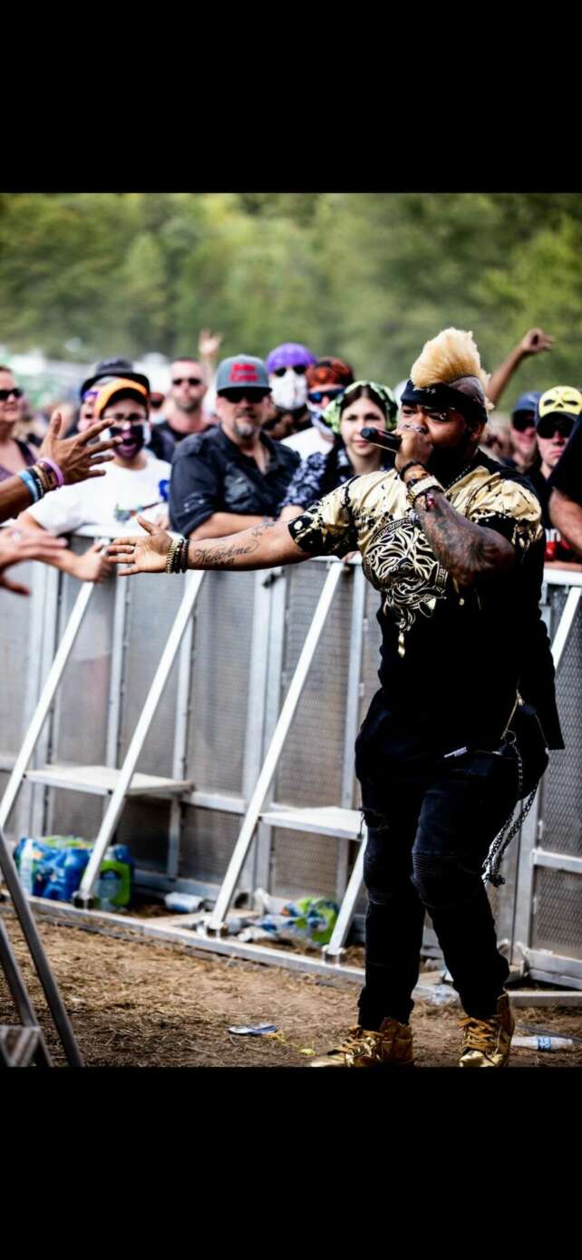 Meet Raeshwan (Awesome Ray Ray) Greene - CanvasRebel Magazine