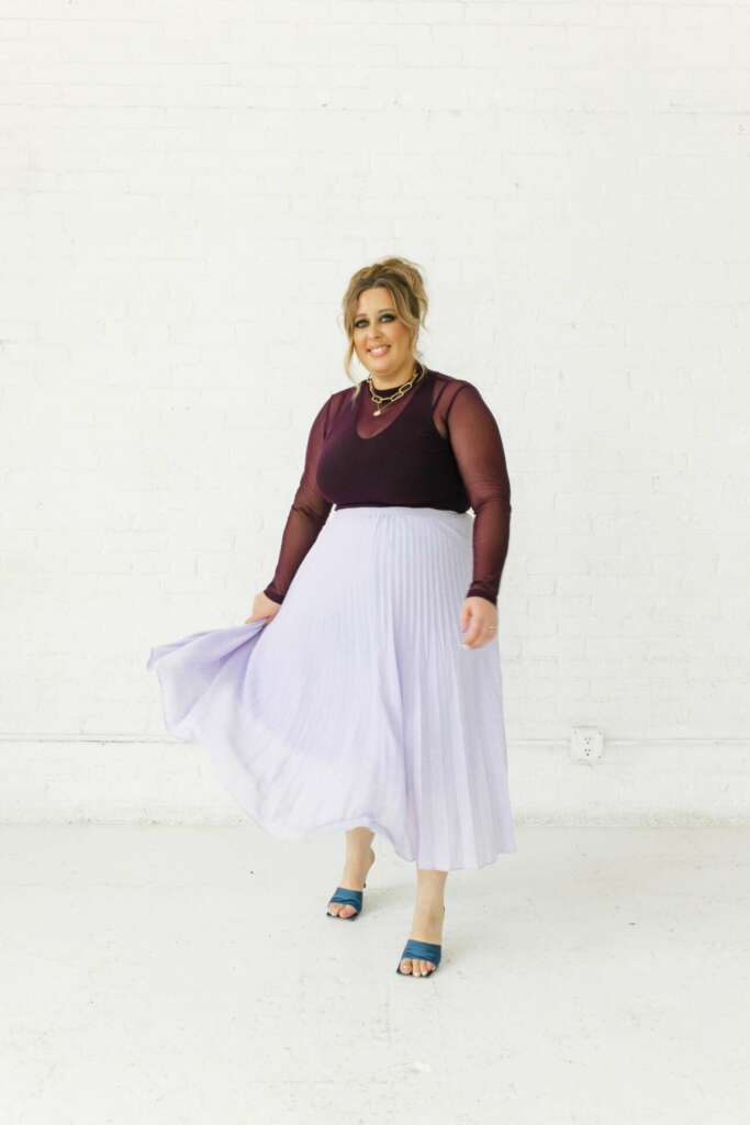 Meet TAMARA EDWARDS - CanvasRebel Magazine