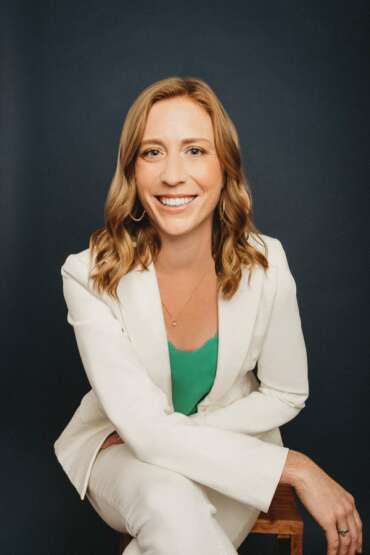 Meet Caroline Murray - CanvasRebel Magazine