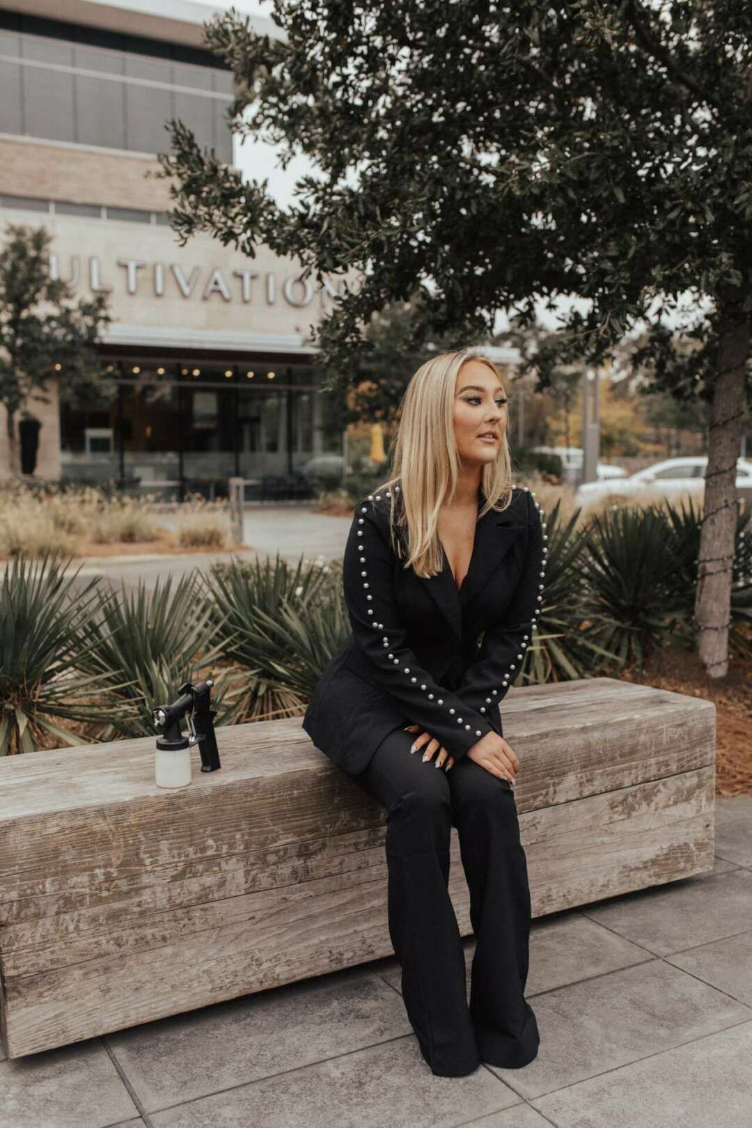 Meet Emily Miller – CanvasRebel Magazine