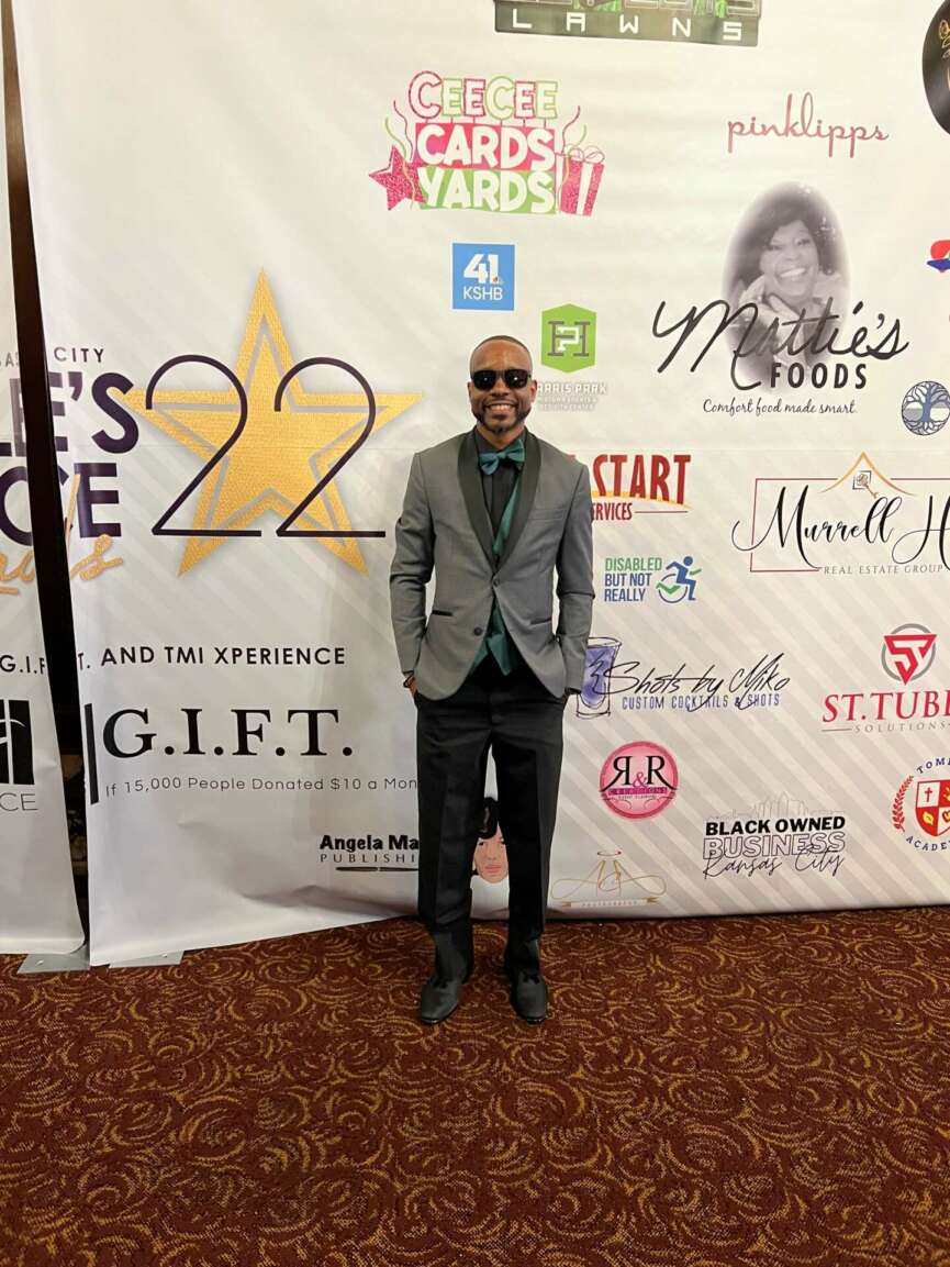 Meet Lavar Stackhouse - CanvasRebel Magazine