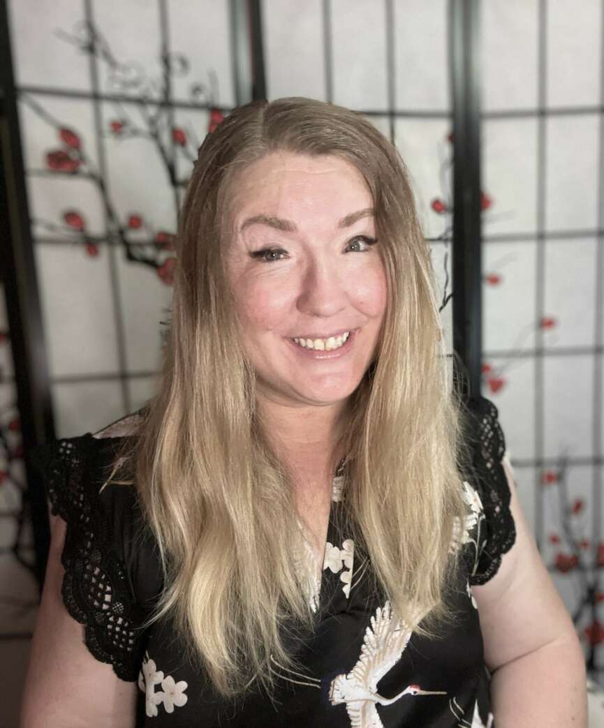 Meet Lisa Benson - CanvasRebel Magazine