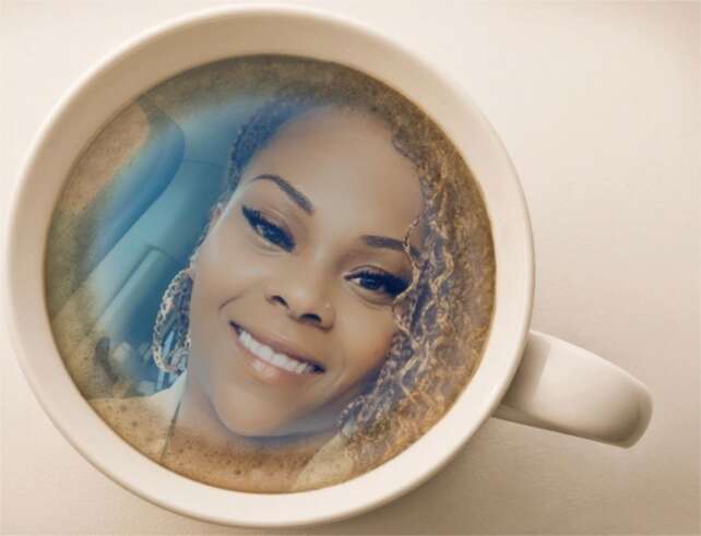 Meet Lynsey Williams - CanvasRebel Magazine