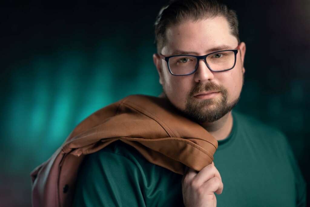 Meet Ryan Littlefield - CanvasRebel Magazine