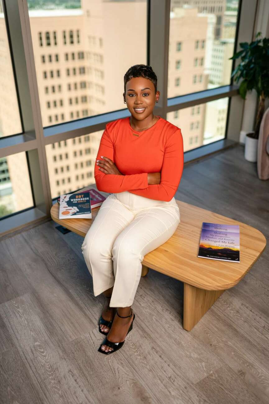 Meet Shundrika Jones – CanvasRebel Magazine