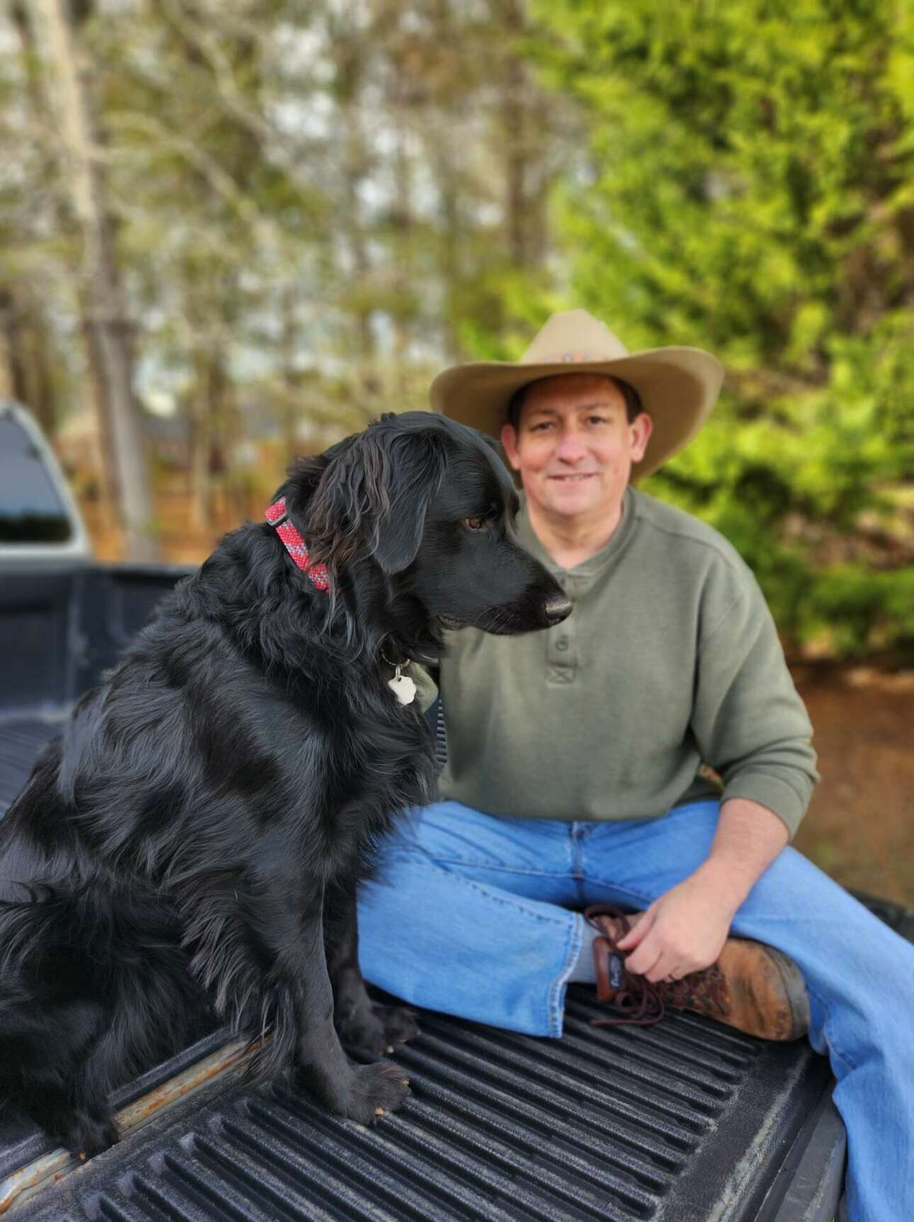 Meet Robert Peecher – CanvasRebel Magazine