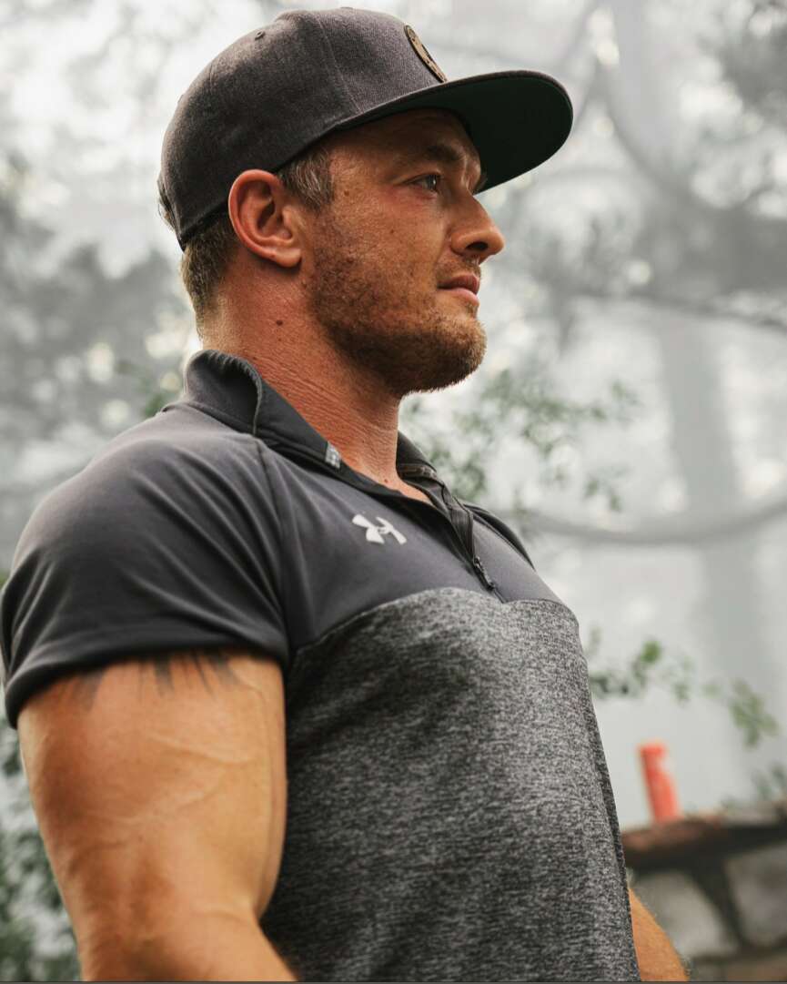 Meet Christopher Brewster – CanvasRebel Magazine