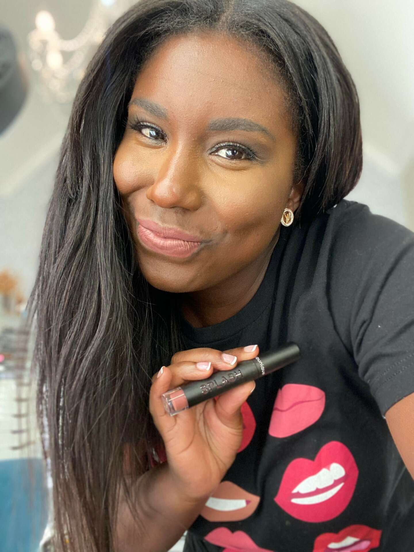 Meet KANESHA MORRISON – CanvasRebel Magazine