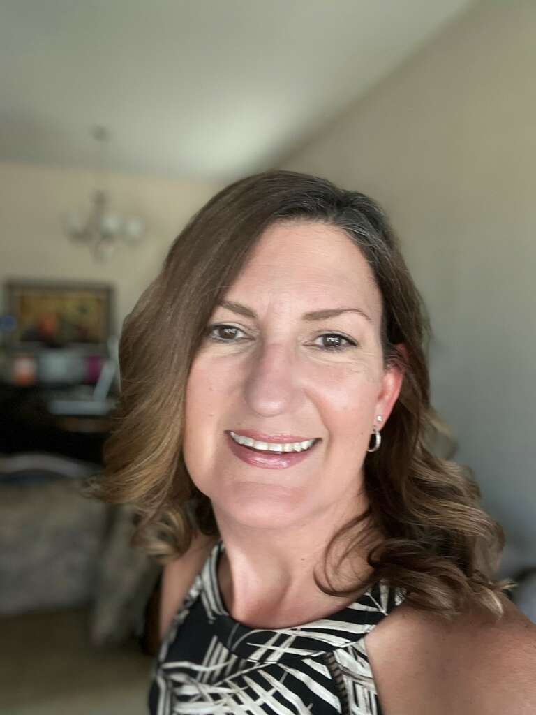 Meet Sheryl Cota - CanvasRebel Magazine