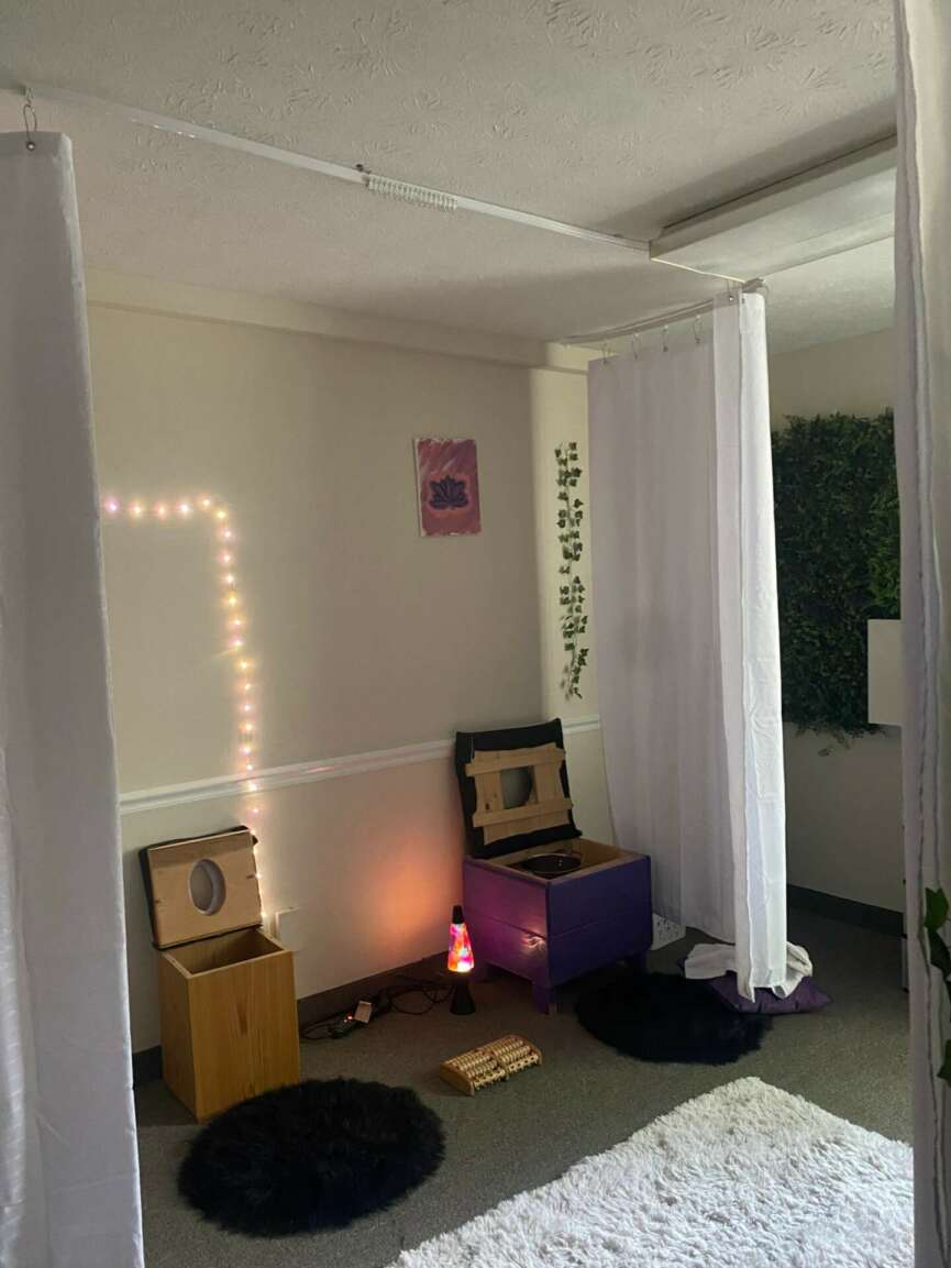 Meet Roberta Staley - CanvasRebel Magazine