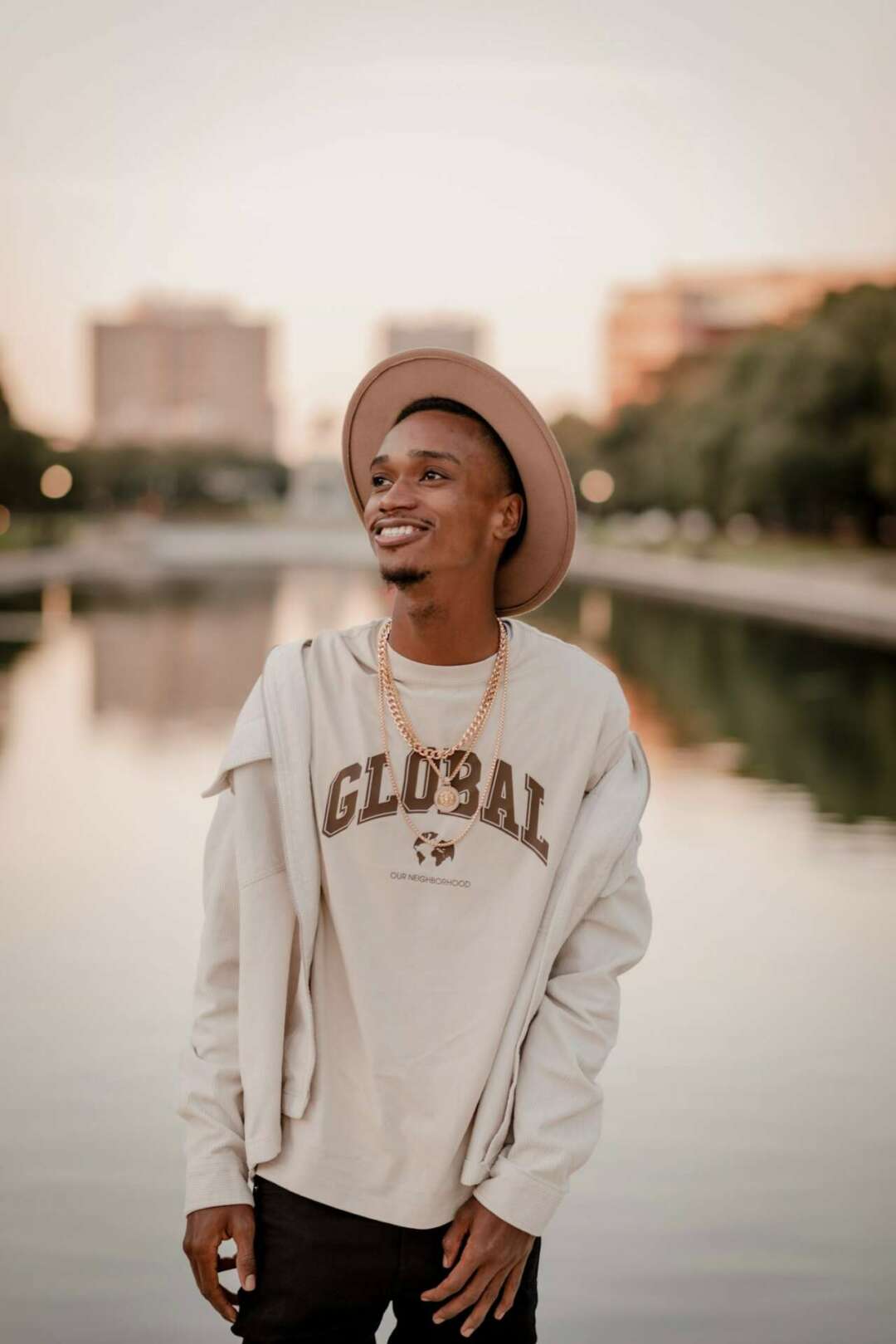 Meet Austin Windom – CanvasRebel Magazine