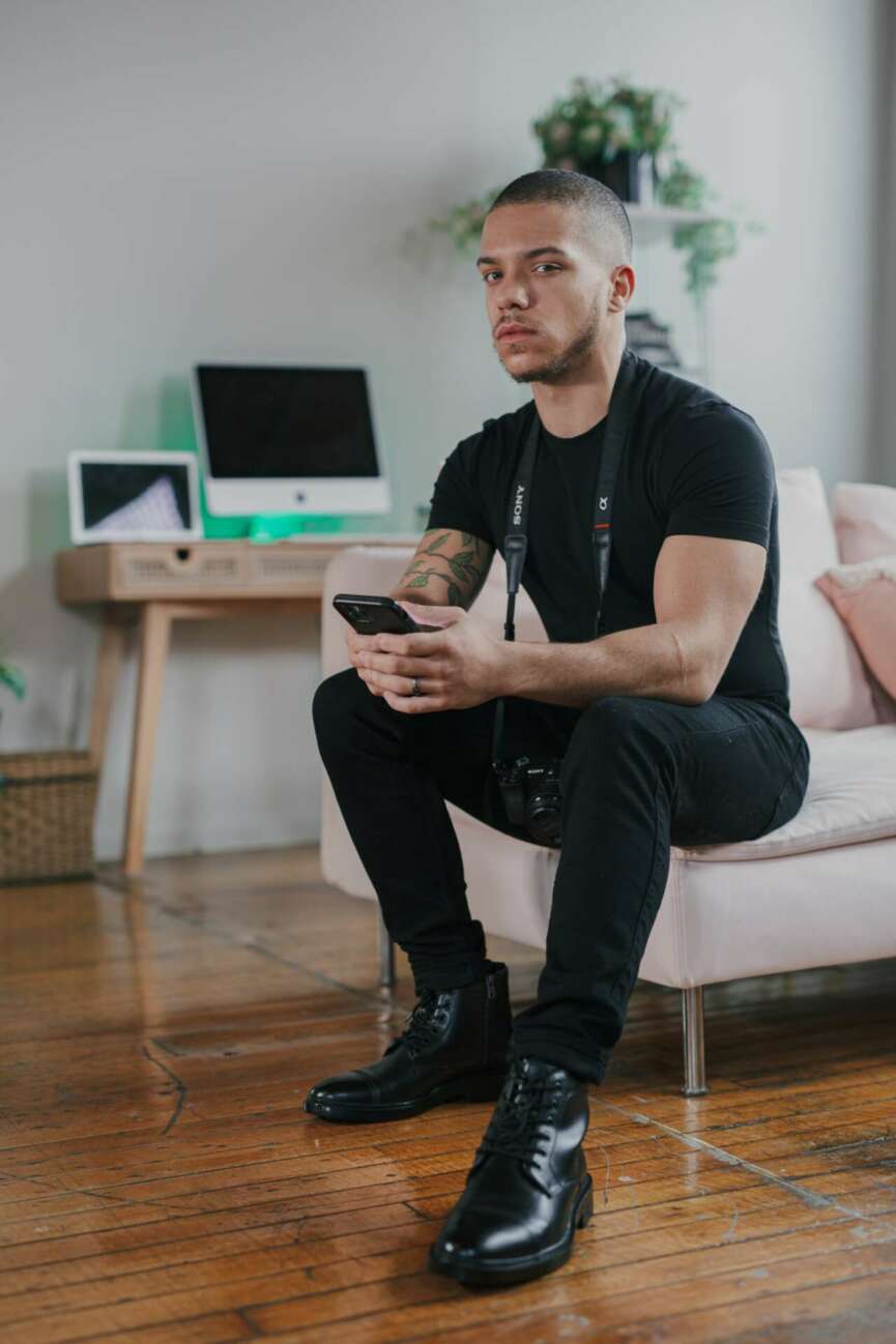 Meet Christopher Breedlove – CanvasRebel Magazine