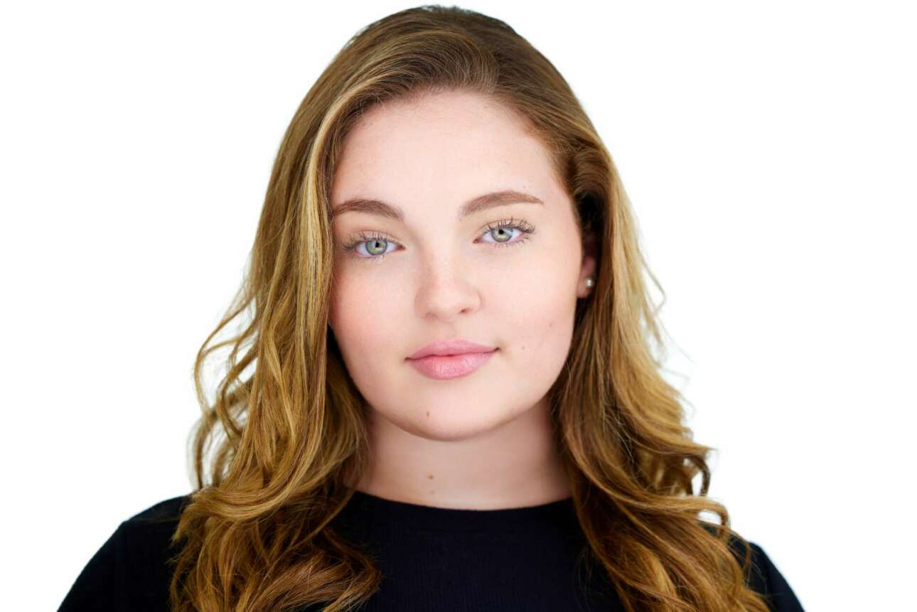 Meet Lizzie Buller - CanvasRebel Magazine