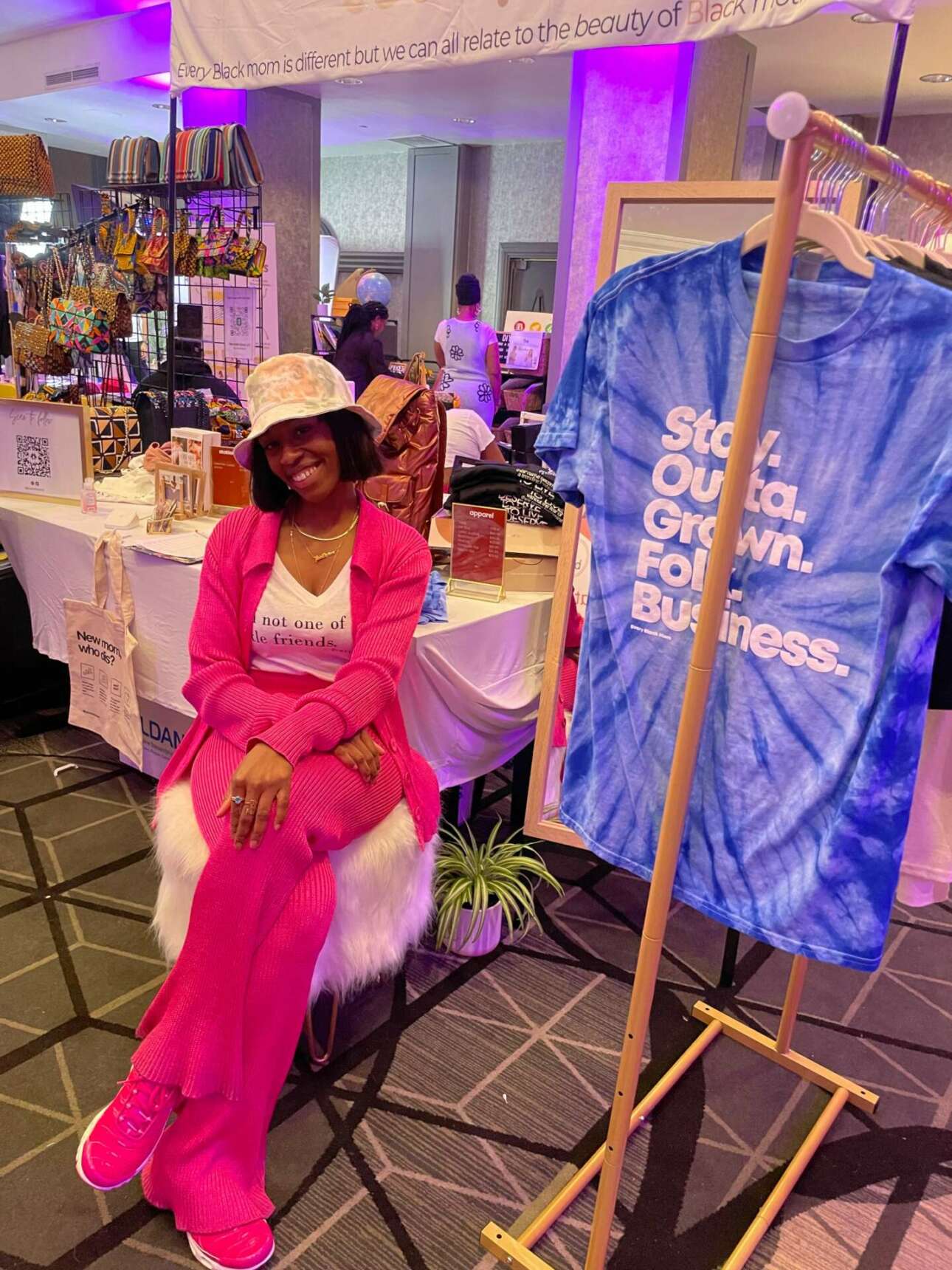 Meet Raven Barrett – CanvasRebel Magazine