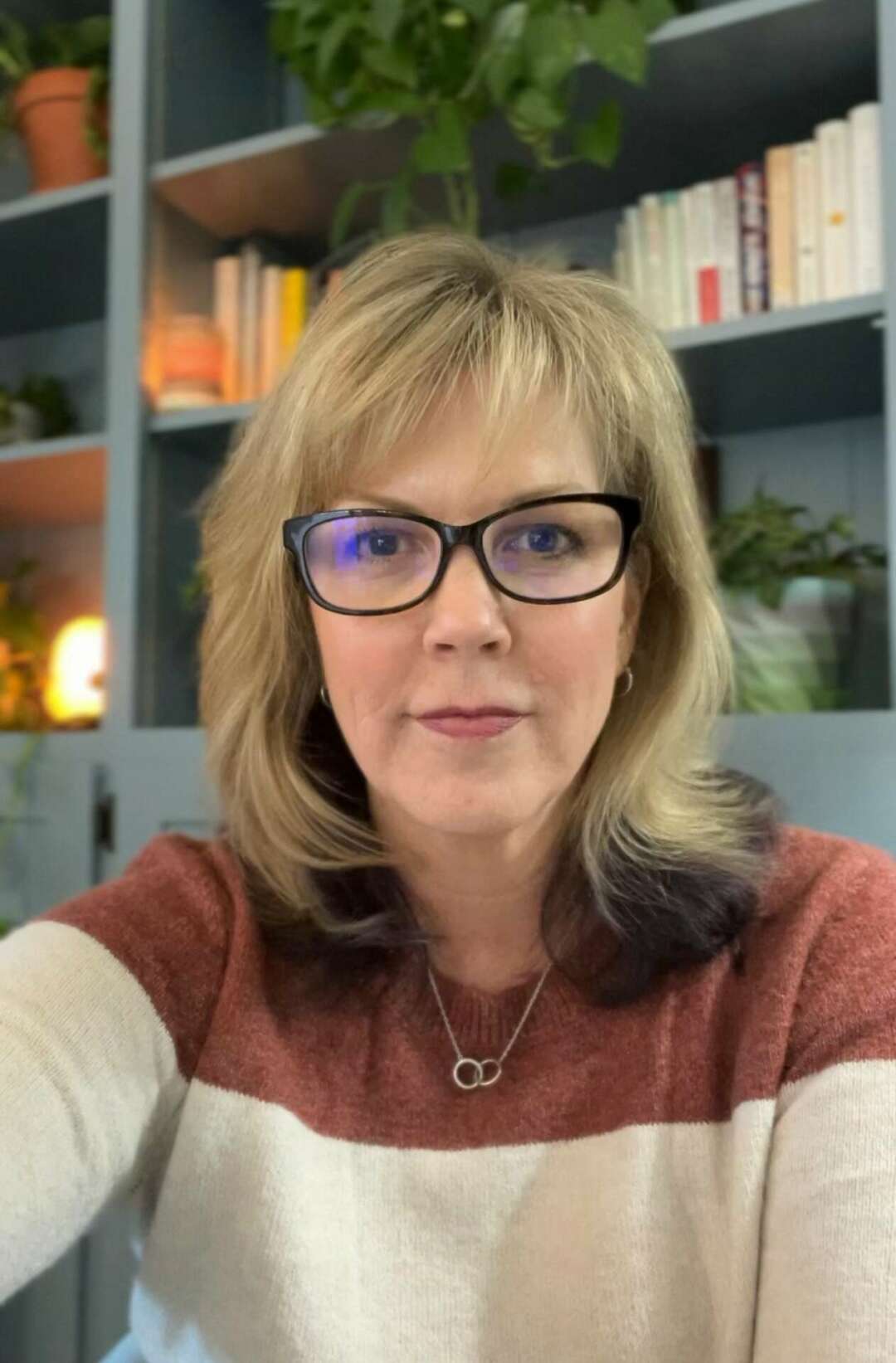 Meet Traci Lowenthal – CanvasRebel Magazine