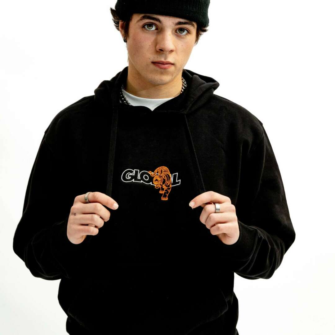 Meet Ryan Munro – CanvasRebel Magazine