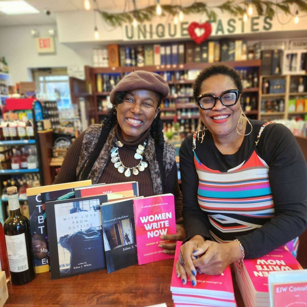 Meet Edna White – CanvasRebel Magazine