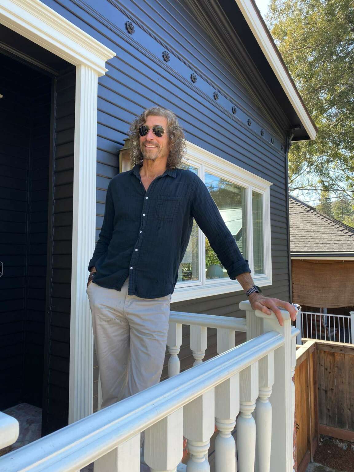 Meet Jonathan Marks – CanvasRebel Magazine