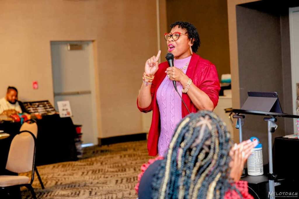 Meet Na’Kedra Rodgers – CanvasRebel Magazine