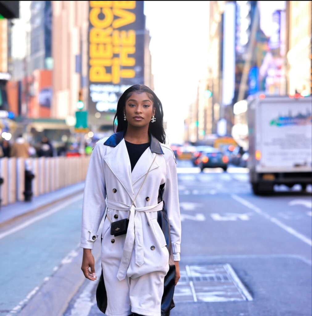 Meet Andria Thomas - CanvasRebel Magazine