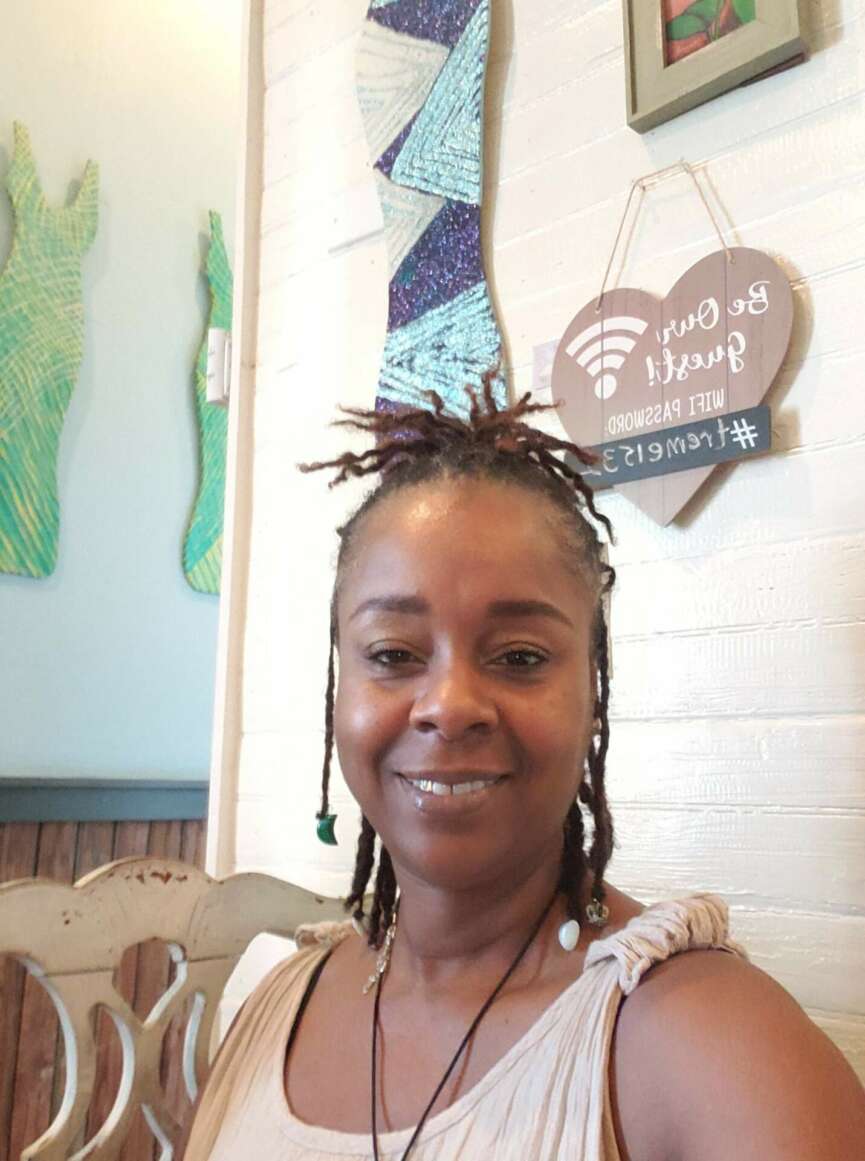 Meet DeAnna Butler - CanvasRebel Magazine