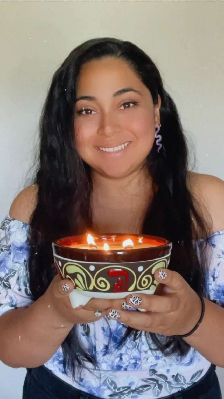 Meet Janet Diaz – CanvasRebel Magazine