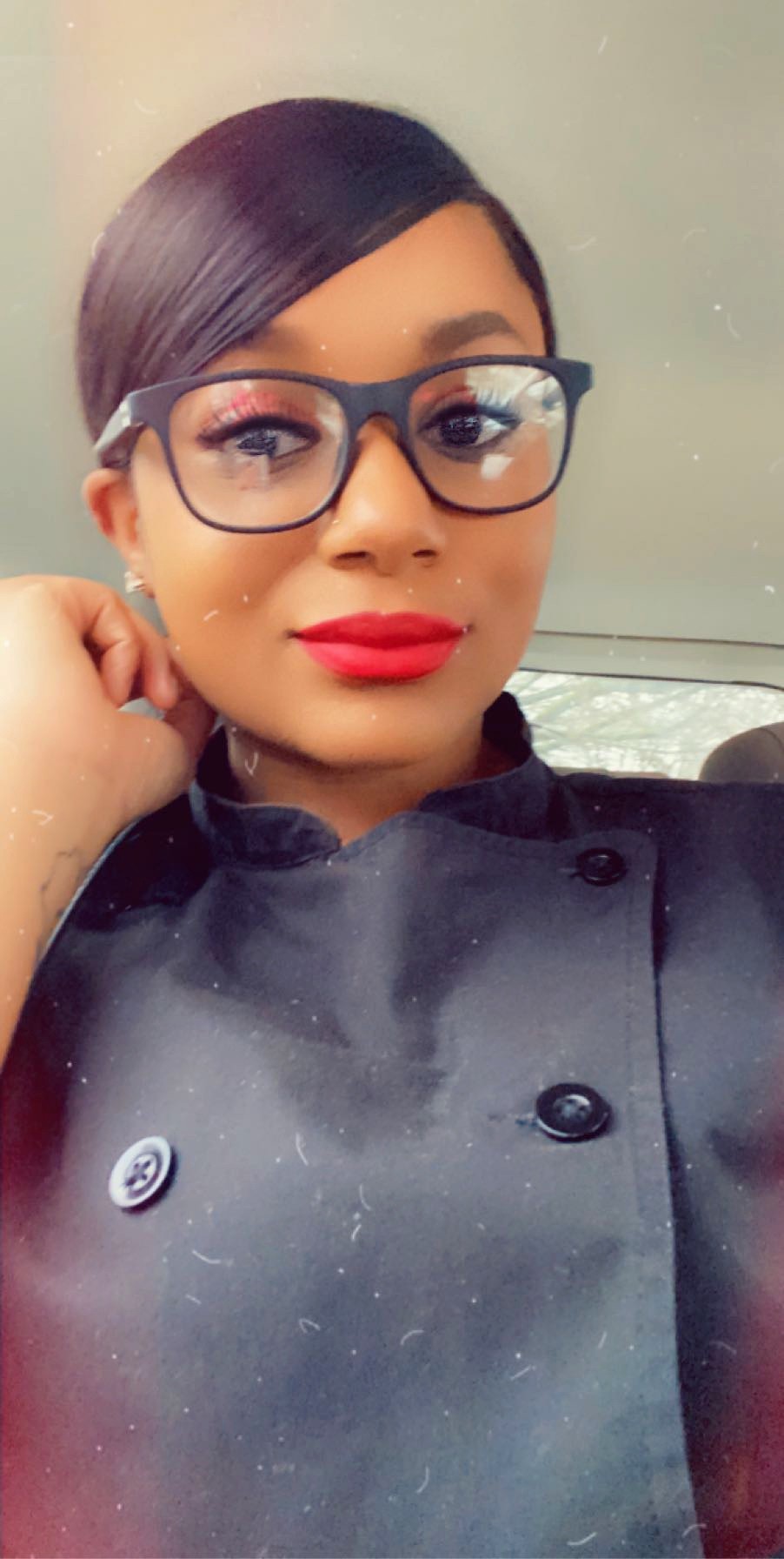 Meet Jasmine Butler – CanvasRebel Magazine