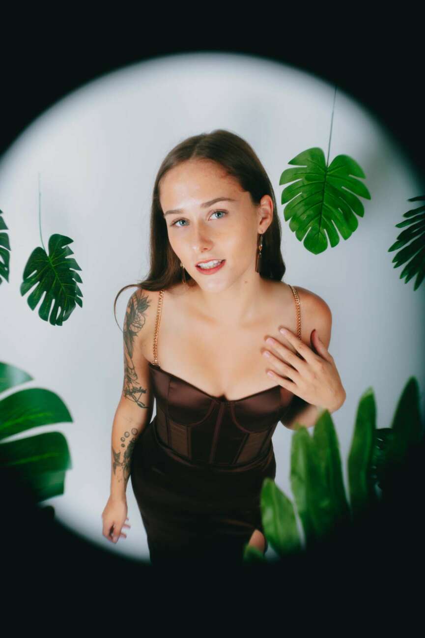 Meet Sophia Richter – CanvasRebel Magazine