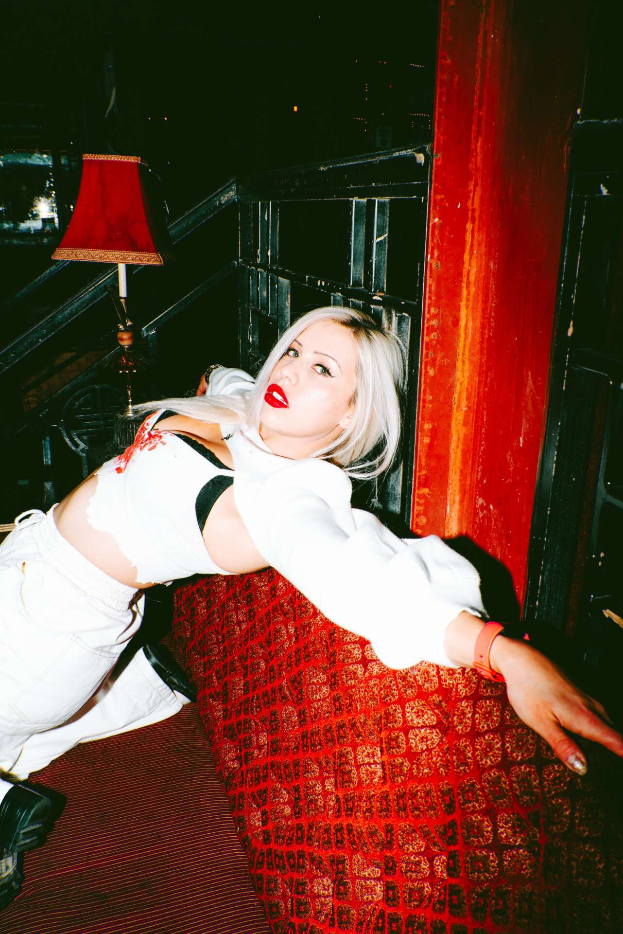 Meet Simona Dimov - CanvasRebel Magazine