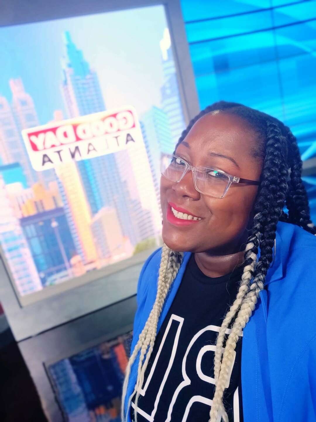 Meet Danielle Reed – CanvasRebel Magazine