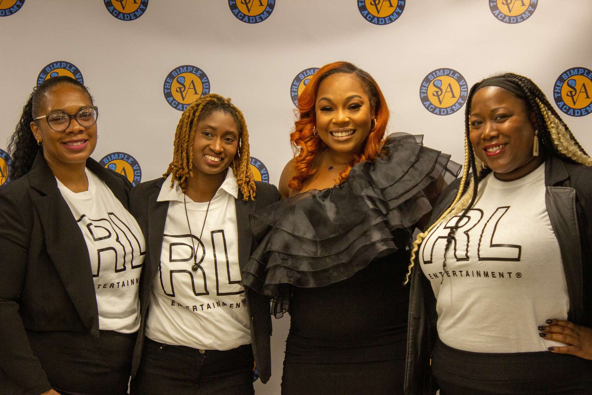 Meet Danielle Reed – CanvasRebel Magazine