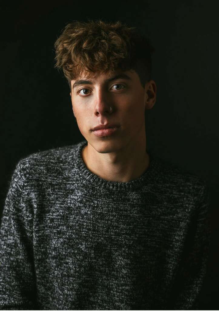 Meet Bennett Louis - CanvasRebel Magazine