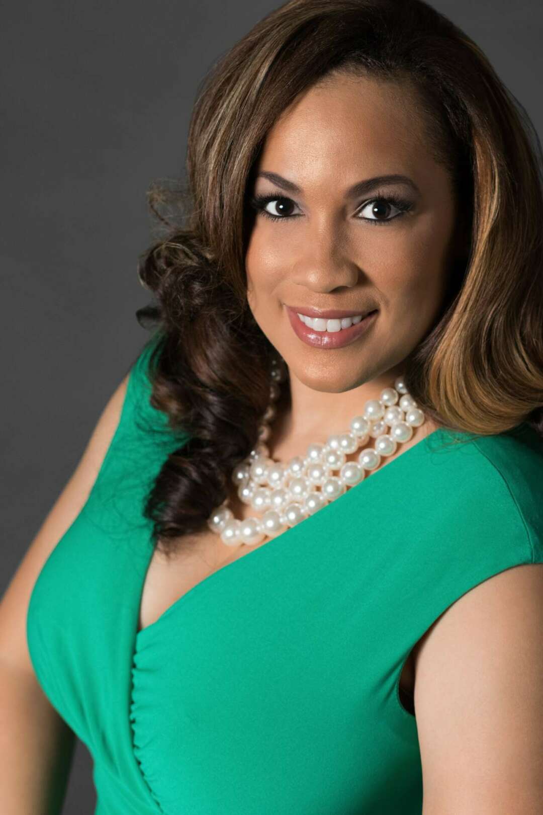 Meet Corrinne Hambrick – CanvasRebel Magazine