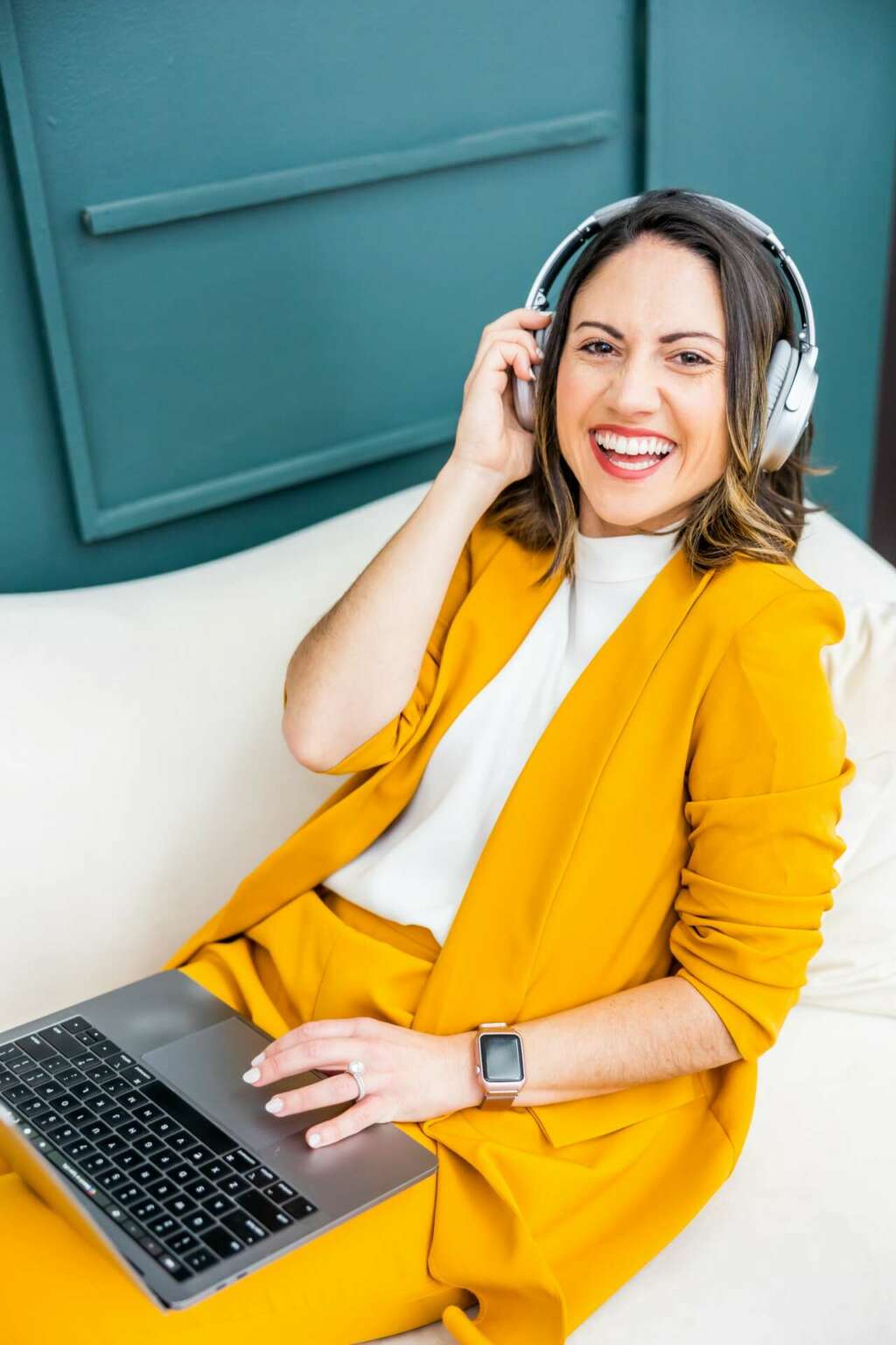 Meet Dana Snyder – CanvasRebel Magazine