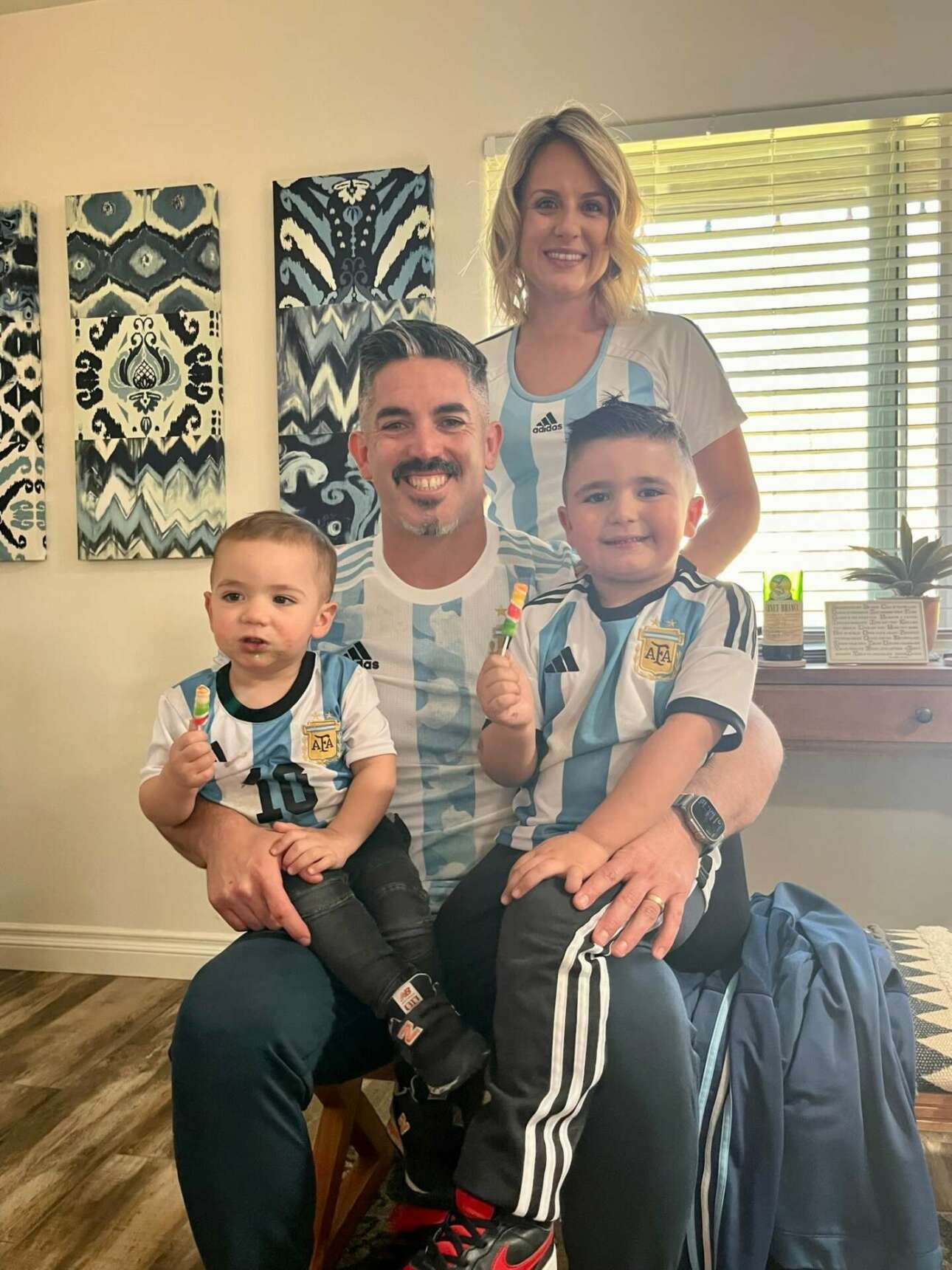 Meet George Garro – CanvasRebel Magazine