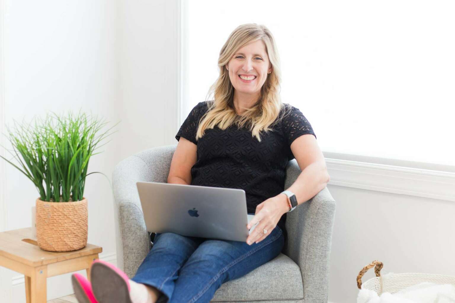 Meet Jenn Nash Franks - CanvasRebel Magazine