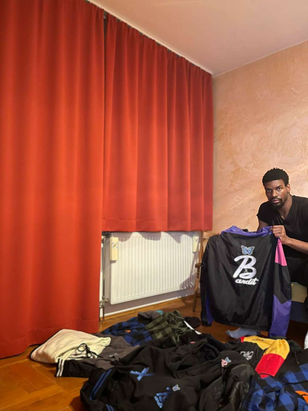 Meet Xavier Ford - CanvasRebel Magazine