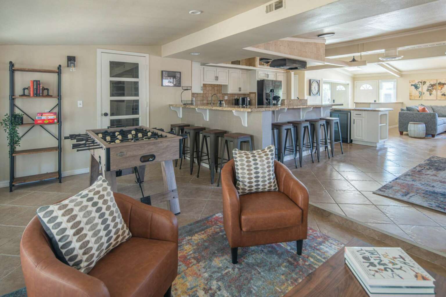 Meet Victor Rendon - CanvasRebel Magazine