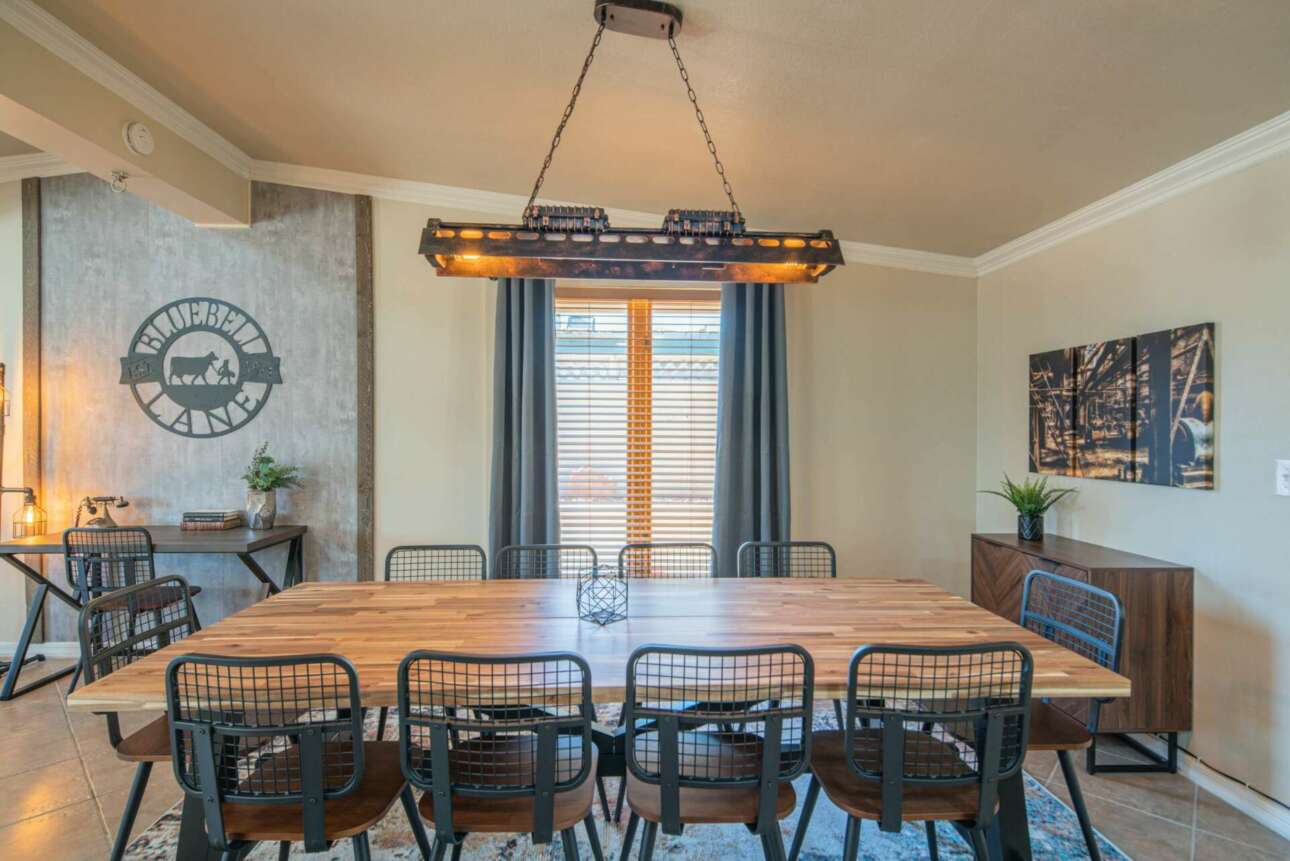 Meet Victor Rendon – CanvasRebel Magazine