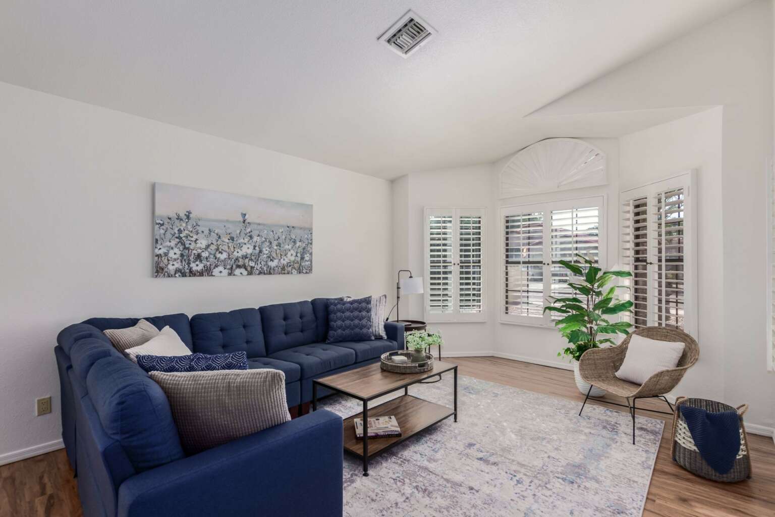 Meet Victor Rendon - CanvasRebel Magazine