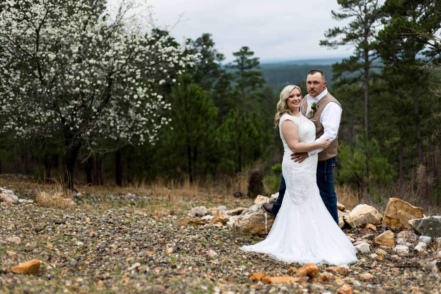 Meet Amanda Aaron – CanvasRebel Magazine