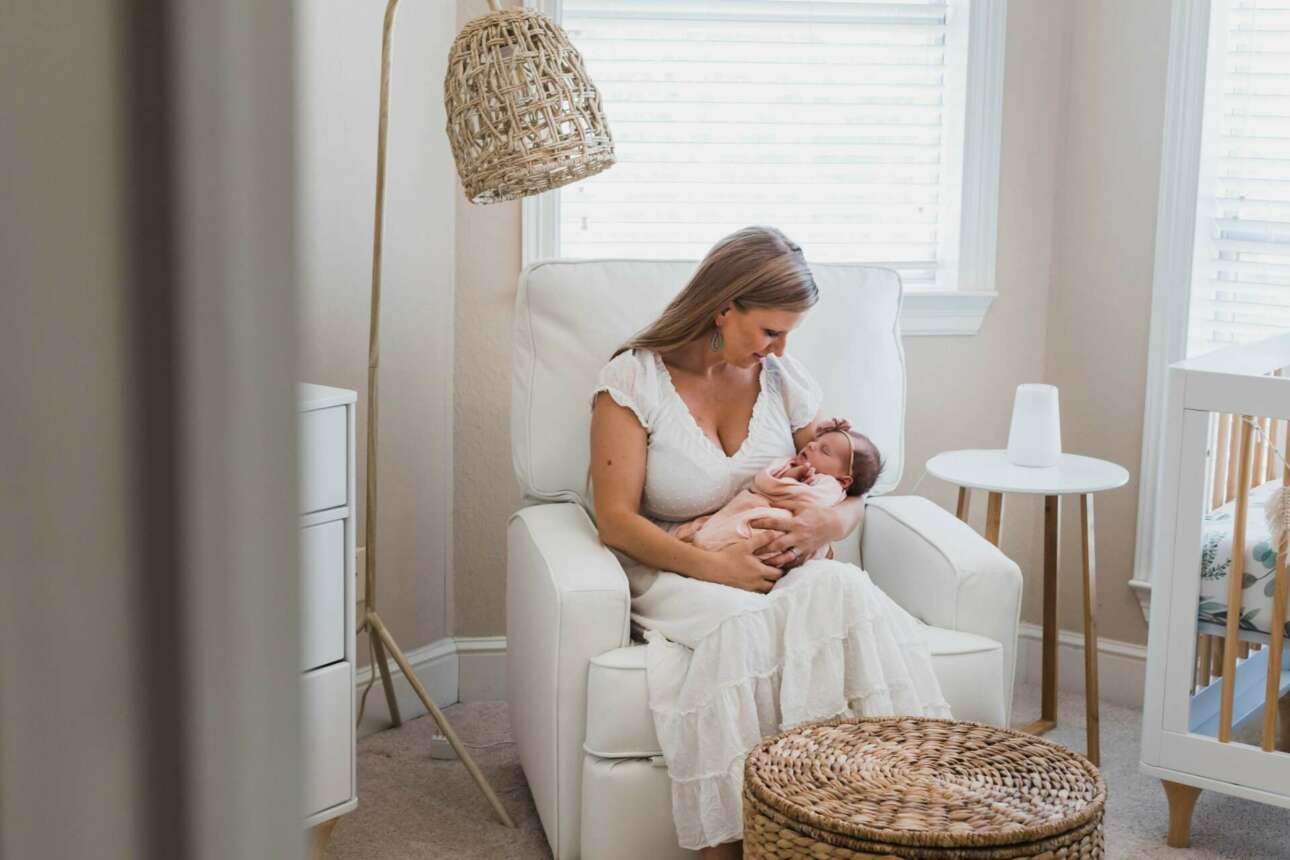 Meet Amanda Aaron – CanvasRebel Magazine