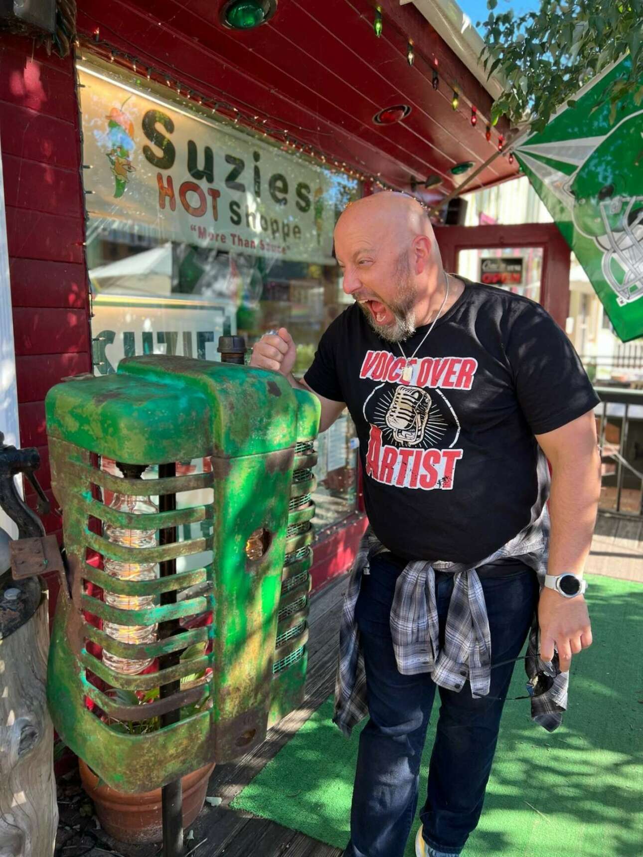 Meet Eric Horowitz – CanvasRebel Magazine