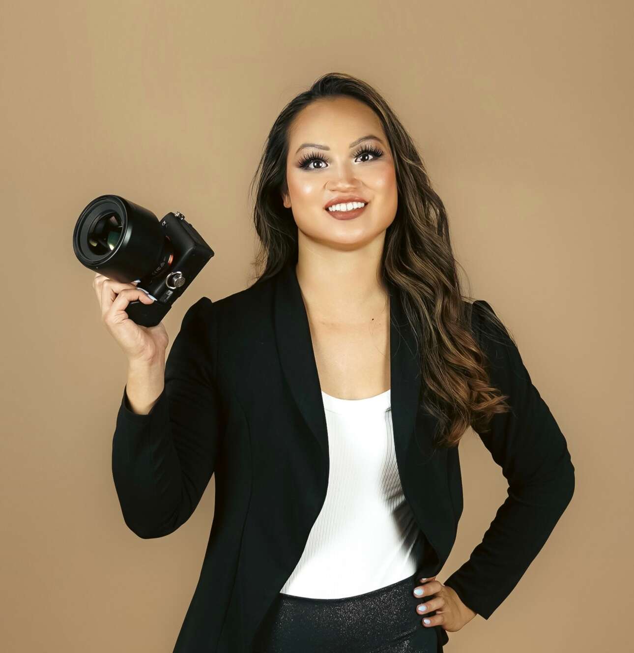 Meet Jennifer Arnold - CanvasRebel Magazine