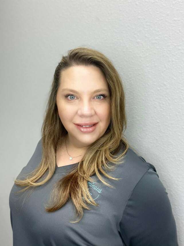 Meet Jennifer Buck – CanvasRebel Magazine