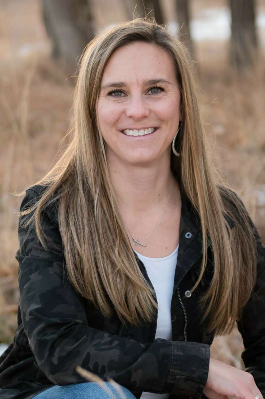 Meet Jennifer Nethery - CanvasRebel Magazine